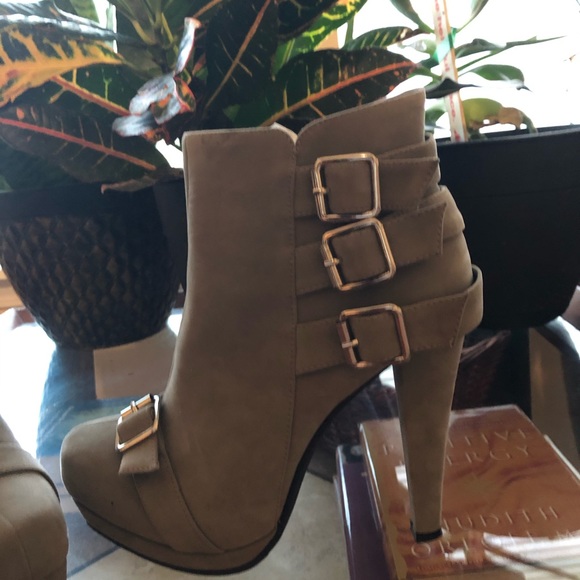 Restricted | Shoes | New Restricted Suede Booties High Heel Ankle Boots ...